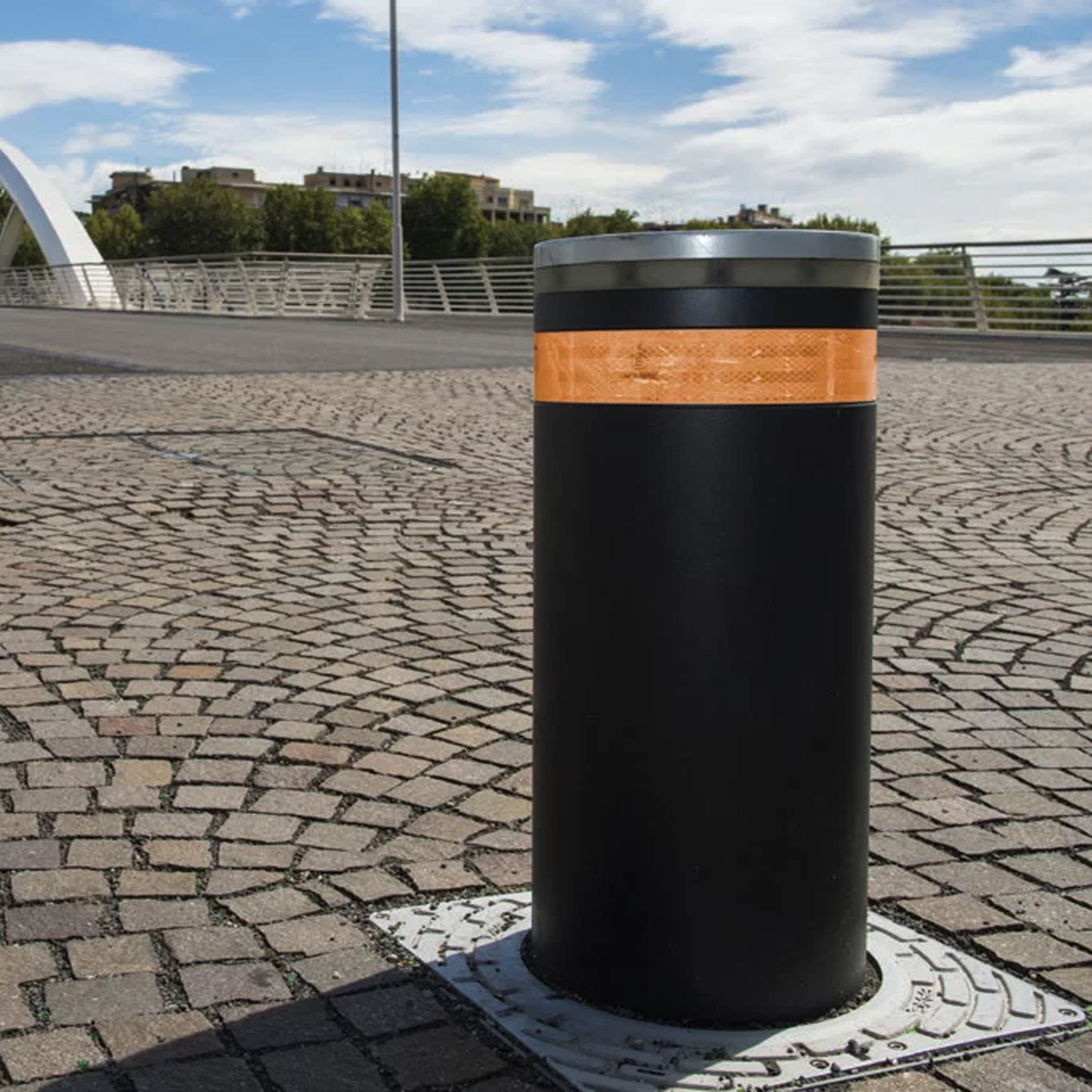 FAAC J275 Hydraulic-Automatic V2 Traffic & Perimeter Security Bollard ...