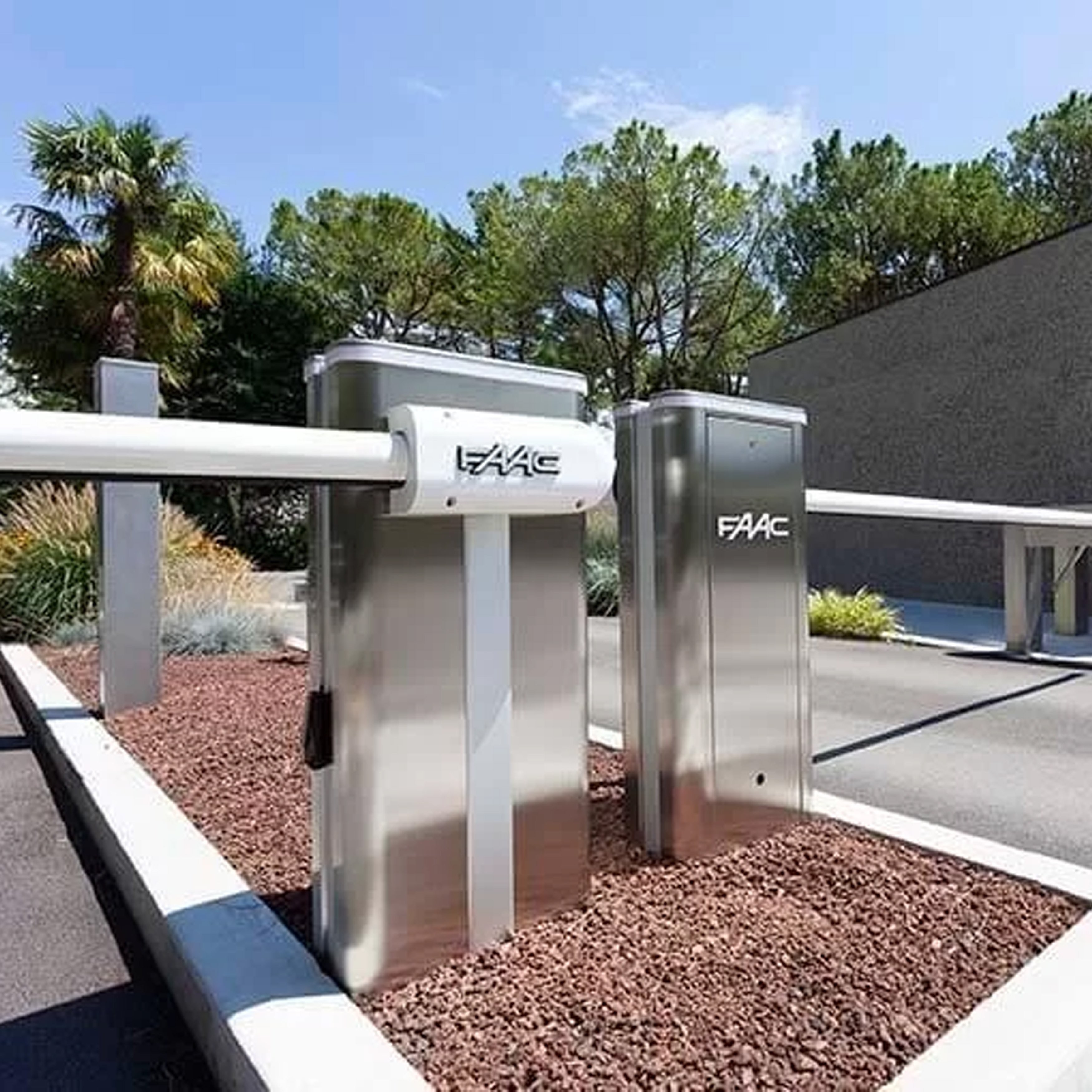 FAAC B680H Automatic Barrier Gate Opener - Stainless Steel (Barrier Arm ...